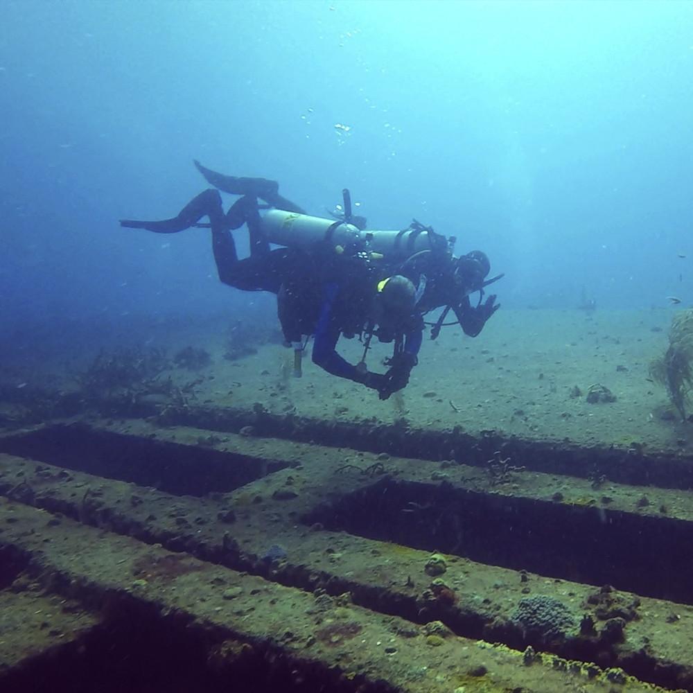SEA EMPEROR | Squalo Divers